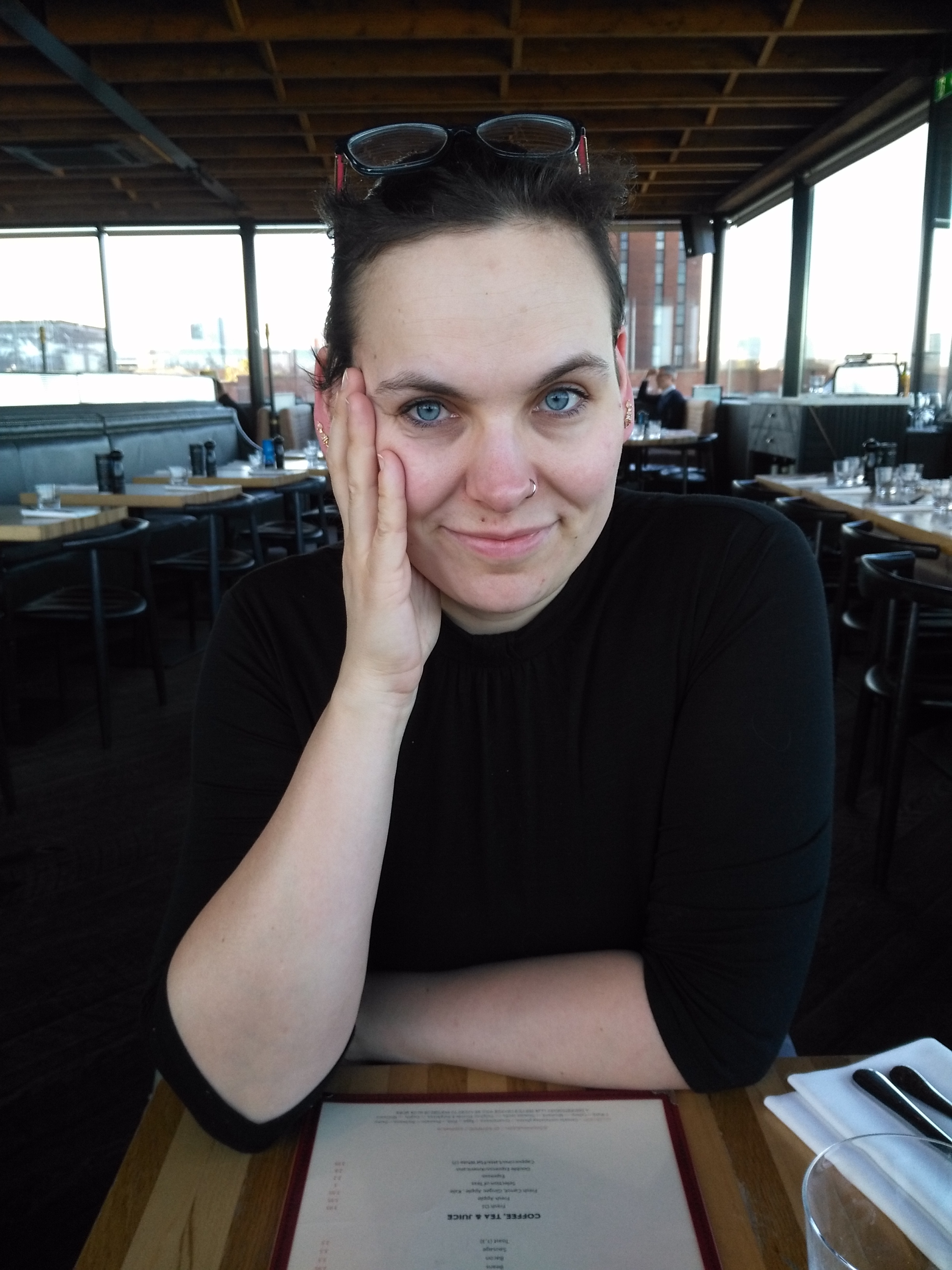 About/Contact – Hilary Mussell